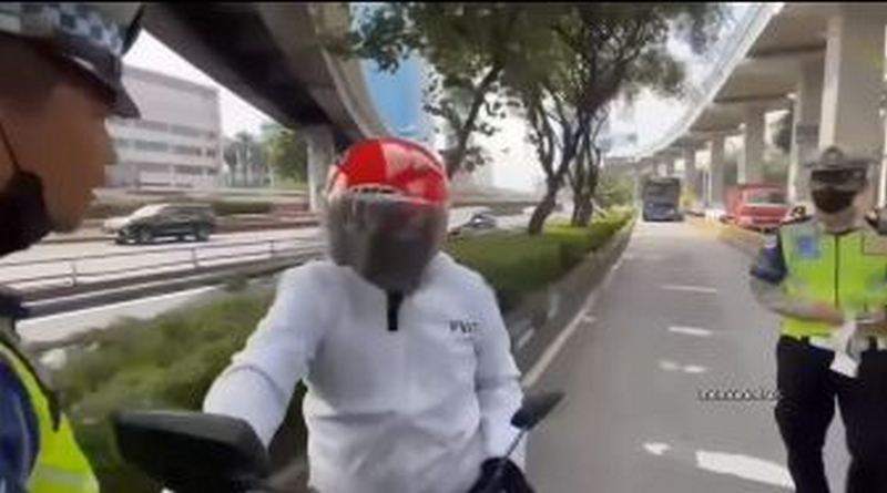Pemotor Buang Surat Tilang, Ngaku Punya Bekingan, Berakhir Begini